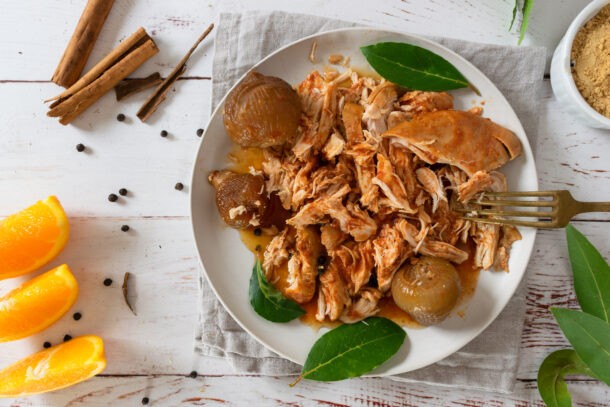 Slow Cooker Chicken Stifado (Greek Chicken Stew) - Mediterranean Living
