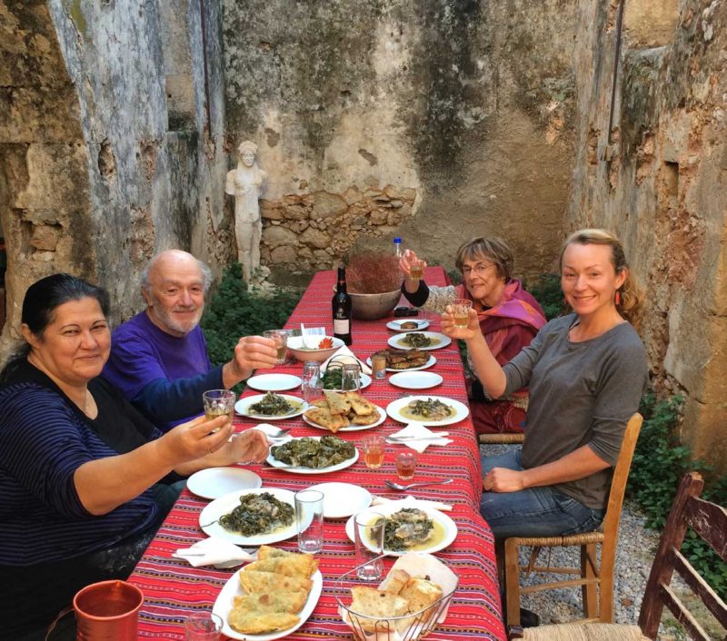 Understanding the Modern Food Pyramid of the Mediterranean Diet