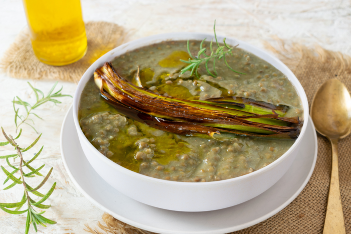 Italian Lentil Soup: Recipe with Rosemary Oil and Roasted Leek